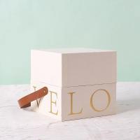 China Luxury  Flower Base And Lip Packaging  Boxes For Bouquets  Gift Paper Flower Box for sale