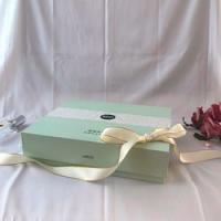 China Custom Design CMYK Printing Beautiful Makeup Cosmetic Product Boxes Packaging for sale