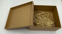 China Men Perfume Lid And Base Kraft Gift Box For 100ml Perfume Bottle Raffia Insert for sale