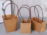 China Customized Kraft Flower Paper Carrier Bags Paper Gift Bag for sale