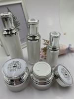China Skin Care Cream Bottle Jar Lotion Bottle Packaging Liquid Foundation Bottle for sale