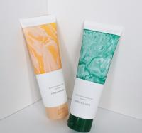 China 100ml Green Squeeze Tube Offset Printing Cosmetic Container with Screw Flip TOP Recycled Bioplastic Tube for sale