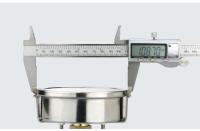 China Clamp Type Design 100mm Axial Hydraulic Oil Pressure Gauge for Precise Measurements for sale