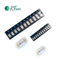 China 2410/1808/6125 Surface Mount Chip Fuse Ceramic Patch 3A 3.15A 3.5A 125V/250V/300V for sale
