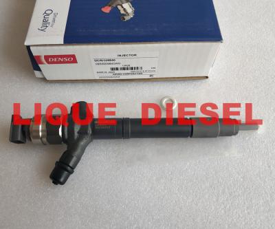 China DENSO Common Rail Fuel Injector 095000-9840 23670-51070 for Toyota Land Cruiser 200 V8 1VD-FTV for sale