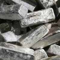 China Metal Magnesium Ingot High Thermal Conductivity Bright Silver For Mg-Ti Ferrite for sale