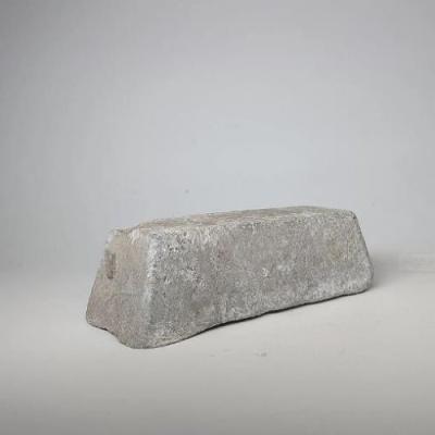 China Lightweight Pure Mg Ingot For Automotive Transmission Systems for sale