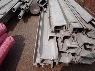 China Construction Material 316L 303 201 Stainless Steel U Channel / C Channel for sale