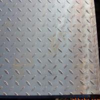 China ASTM A36 Checker Plate Steel 8.0x5Ft x20Ft Hot Rolled Mild Diamond Plate Sheets 3-10mm Thickness for sale