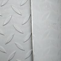 China 304 Stainless Steel Checkered Plate 0.3-3mm Thickness 1000x2000mm Decorative Sheet for sale