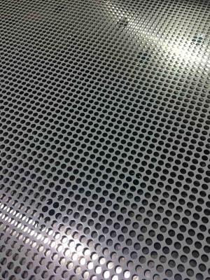 China 304 Stainless Steel Perforated Sheet 1mm to 250mm Holes 0.5-3mm Thick for sale