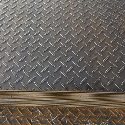 China ASTM A36 Hot Rolled Carbon Steel Diamond Checkered Plate 4mm Thickness 1510x6000mm for sale
