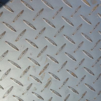 China ASTM A36 Checkered Steel Plate 2mm-100mm Thickness High Strength Diamond Plate for sale