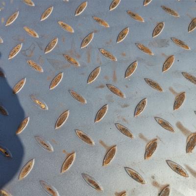 China MS Checkered Carbon Steel Plate Tear Drop Chequered S275jr SS400 A36 Q235 3mm Thick for sale