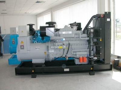 China standby power perkins diesel generator 220 kva for sale