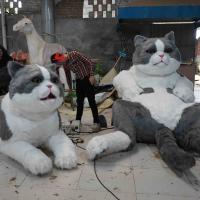 China Life Size Realistic Animatronic Animals 200W Size Custom Interactive Talking Cat for sale