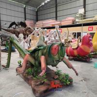 China Animatronic Giant Locust Model Adult Age High Density Sponge Material for sale