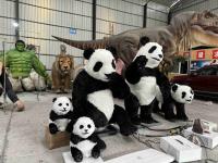 China Lifelike Realistic Animatronic Animals Panda Family For Theme Park for sale