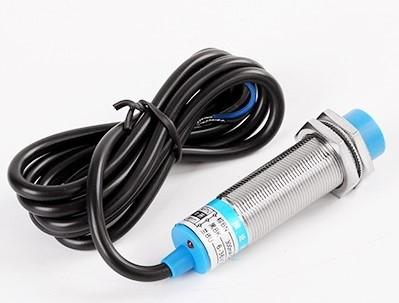 China Inductive Metal Movement Sensor PS001 Proximity Switch 10-30V DC NPN NO for sale