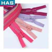 China 2025 Hot Sale 3# 5# 8# Diamond Stone Teeth Zipper of Plastic Zipper for sale