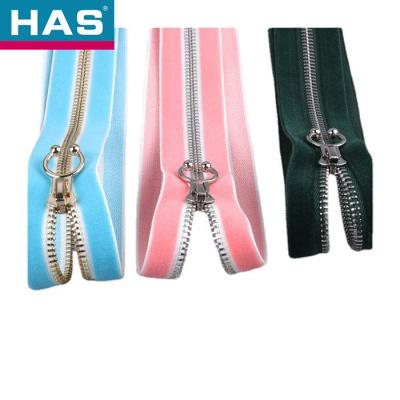 China #7 Metal Zipper Blue Pink Metal Dress Zippers For Garment Jacket for sale