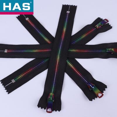 China Brass Colored Metal Zippers #5 #10 Rainbow Teeth Zippers For Clothing for sale