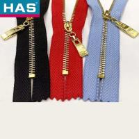 China Light Gold Teeth Zipper With Auto-Lock Hook Slider Teeth Close End Zippers for sale