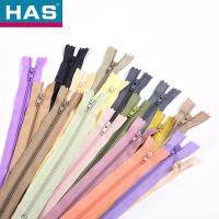 China Convenient Shoes Nylon Zipper Garment Accessory With Any Color Teeth for sale