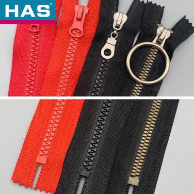 China Versatile Plastic Zippers For Various Garments And Accessories for sale