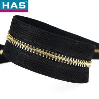 China Metal Zippers Perfect Combination Of Durability And Style For Clothing for sale