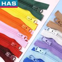China High Performance Nylon Zippers For Garment And Bag Production for sale