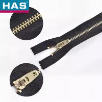 China Clothes Accessories 5# Double Polished Gold Close End Metal Zipper for sale
