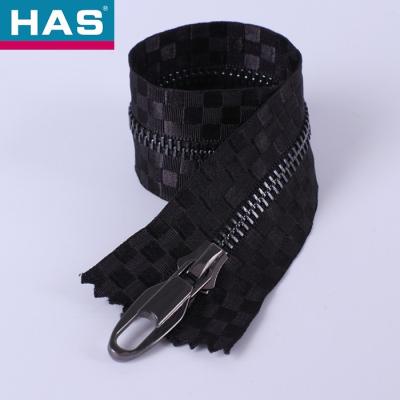 China #5 Black Metal Zipper With Shiny Gun Metal Teeth For Clothing Bags for sale