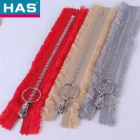 China HAS #5 Bulky Yarn Zippers With Keyring Pulls For Handmade Crafts for sale