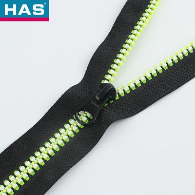 China Plastic Puller Two Tone Oiled Resin Zipper For Jacket Luggage And Denim Pants for sale
