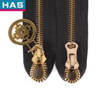 China Gold Garment Or Bags Metal Zipper With Brass Corn Teeth Zipper Lock for sale