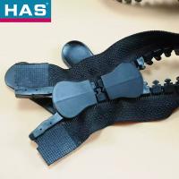 China Polyester Tape and Slider Included Durable Plastic Zippers in Enhancing Products for sale