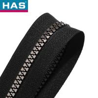 China #3 #5 #8 #10 Corn Teeth Plastic ZippersBlack Plastic Zip For Long Lasting Bags for sale