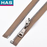 China Customizable Fashion Metal Zippers Brown Open Ended Zip For Jacket for sale
