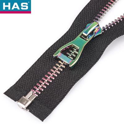 China Clothing Essential Colored Gradient Copper-Tooth Metal Zipper with Open Tail Material Type Brass for sale