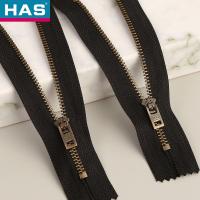 China Open-End Blue Bronze Metal Y-Tooth Zipper For Clothing Or Luggage Customizable Puller Type Durable Design for sale