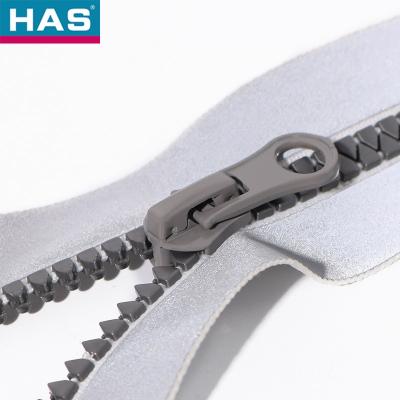 China #5 Waterproof Reflective Plastic Zipper With Opening Tail And Triangle Teeth for sale