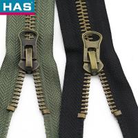 China #8 Metal Brass Zipper Two-Way Auto Lock Double Slider For Garment Or Bags for sale