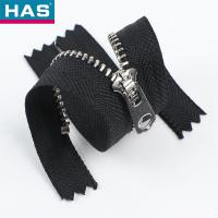 China #5 Custom Stainless Steel Zipper Close End with Y Teeth for Jeans for sale