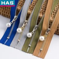 China Garment Or Bags Fashionable Zippers High Gloss Pearl Drawstring Pendants for sale