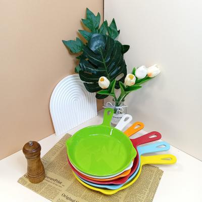 China Unique and Eye-catching Look Solid Color Salad Plate Scratch Resistant Dish Washer Safe for sale