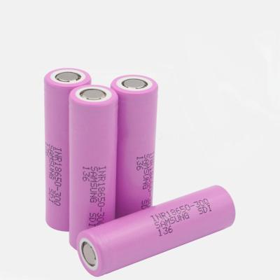 China 18650 3.7V 3000mah 30Q Lithium Solar Rechargeable Battery Cells for sale