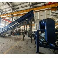 China Plastic Grinding Machine PP PE Films Pre Shredder 2000kg/h Capacity with 90/110kW Power for Recycling for sale