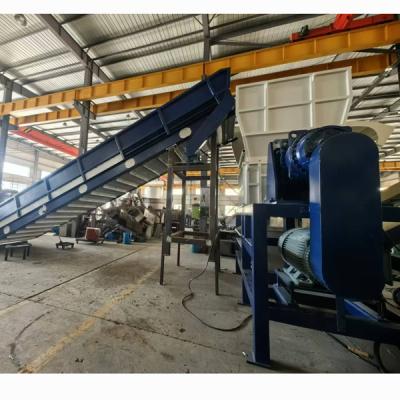 China Plastic Grinding Machine PP PE Films Pre Shredder 2000kg/h Capacity with 90/110kW Power for Recycling for sale