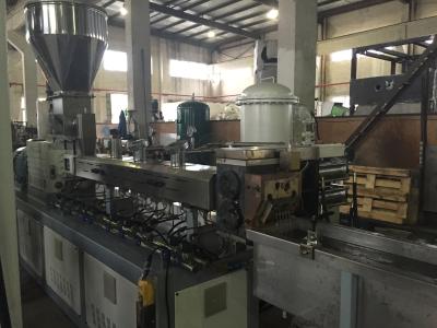 China TSSK-B Series Twin Screw Extruder 51.4-71.4mm Diameter 450-1500kg/h Output for Engineering Plastic Compounding for sale